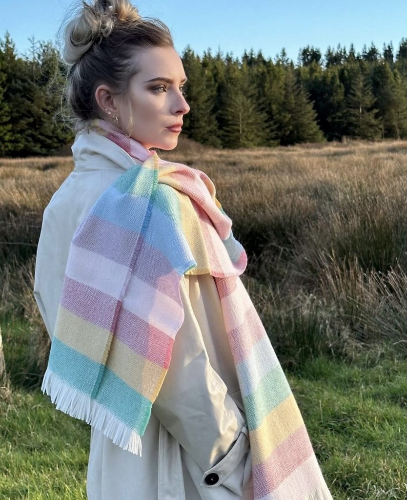 Handmade Donegal Tweed Scarves by Elsie Tweed - Fanad Lighthouse